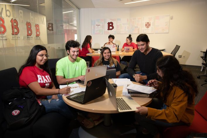 BenU Live Course Schedules - Benedictine University